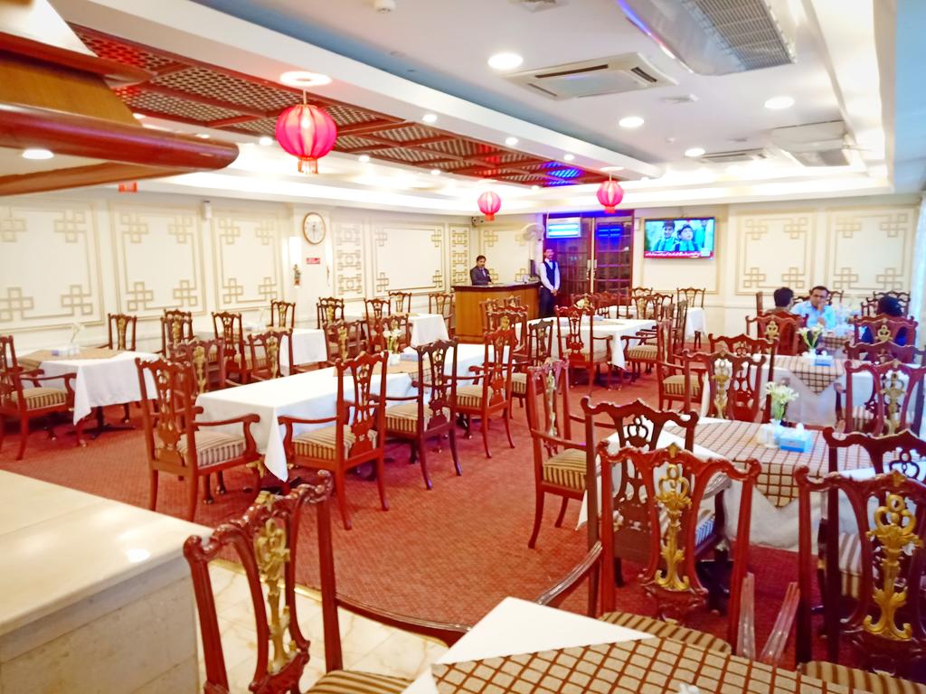 Indus Hotel - Tripako